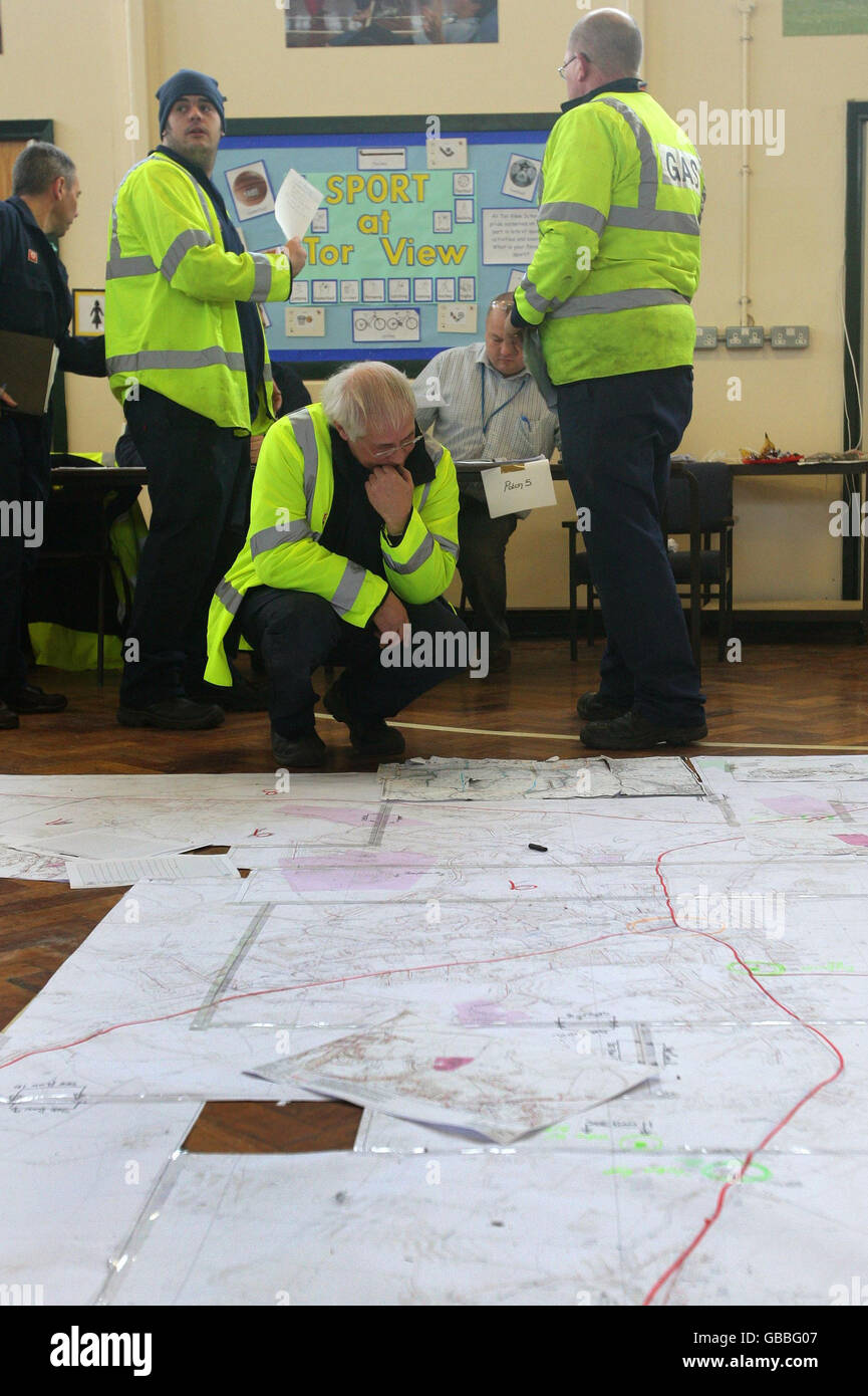 National Grid engineers check which areas are without gas at their ...