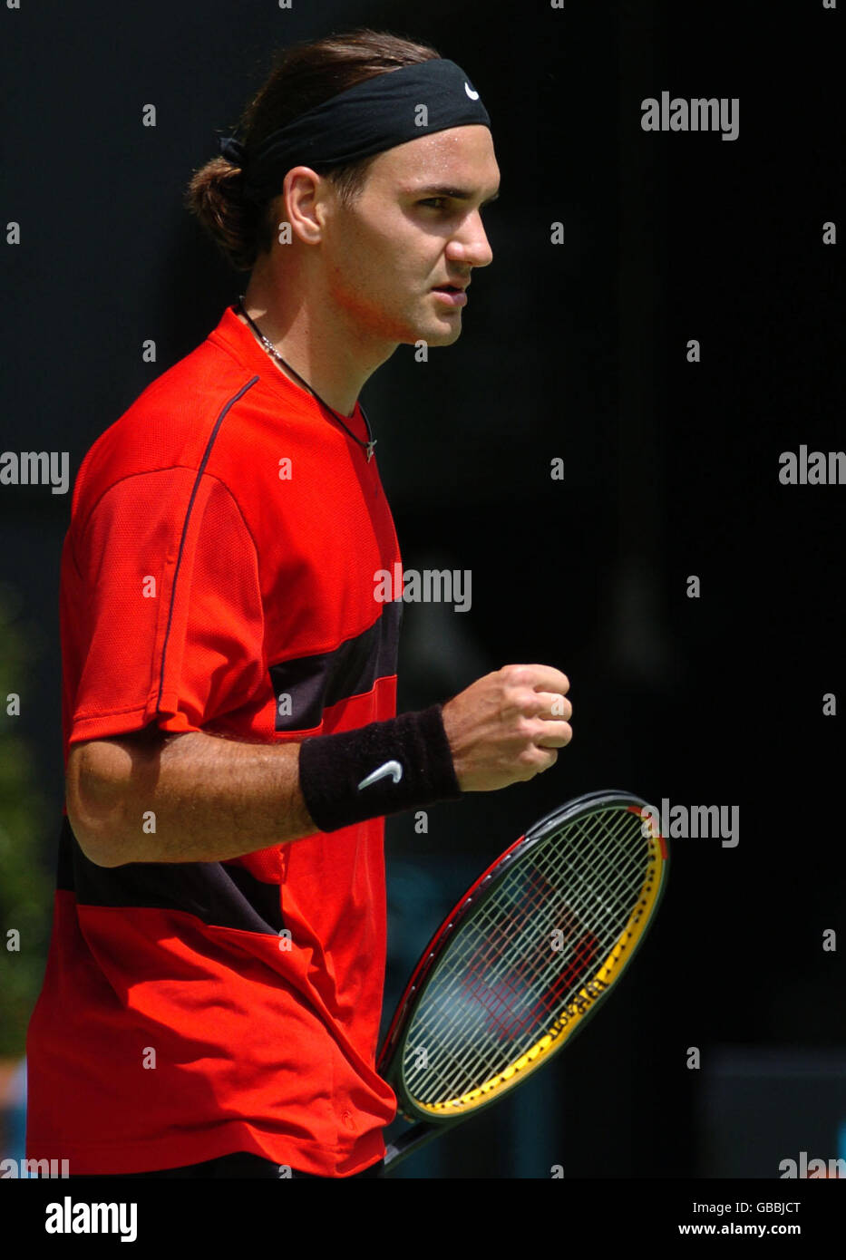 Tennis australian open 2004 third round hi-res stock photography and ...