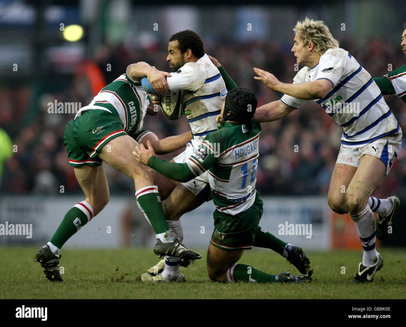 Leicester Tigers' Aaron Mauger and Marco Wentzel tackle Bath Rugby's ...