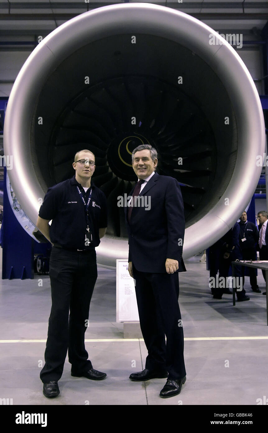 Rolls royce aircraft engine derby hi-res stock photography and images ...