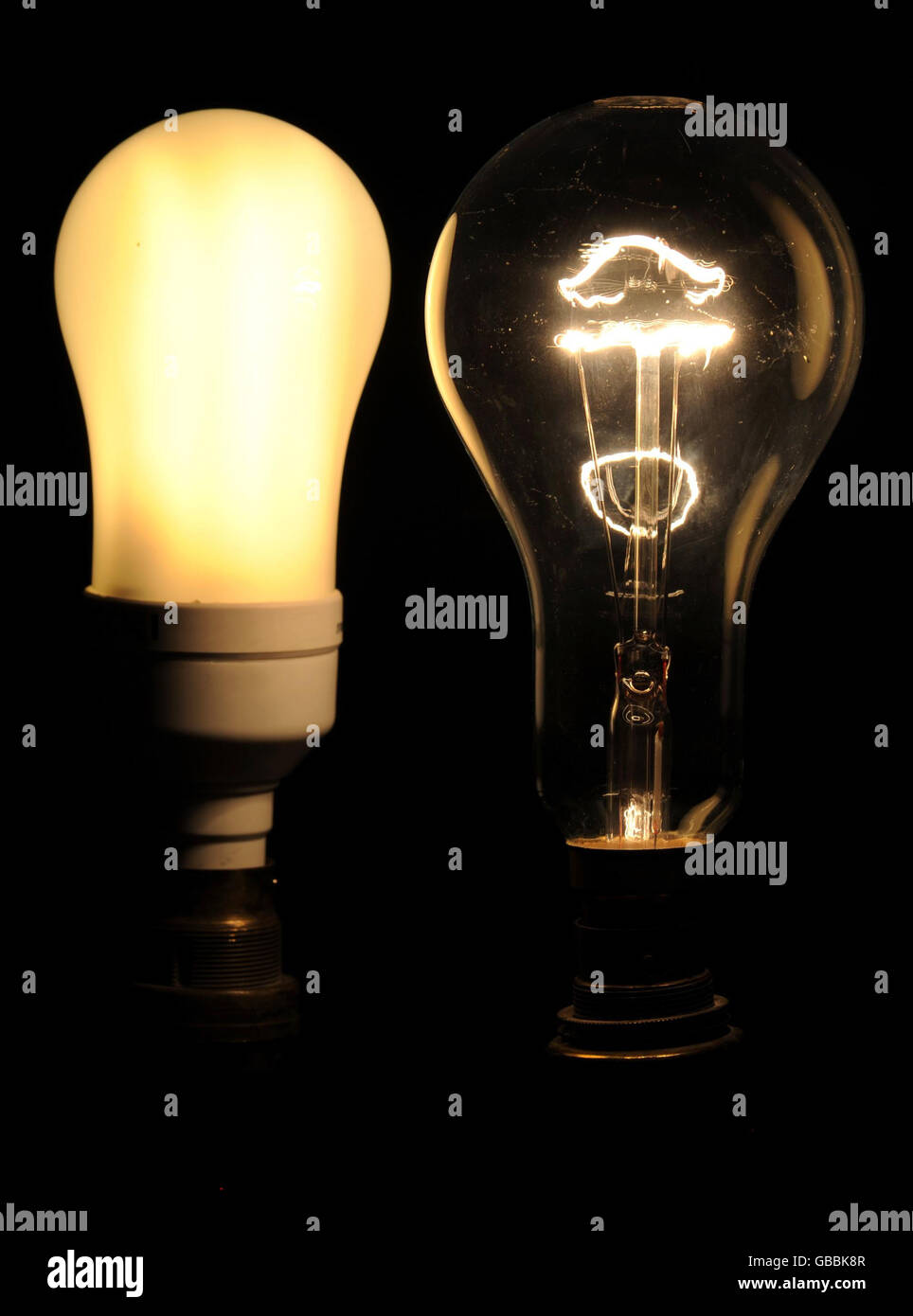 Traditional lightbulb electricity hi-res stock photography and images ...