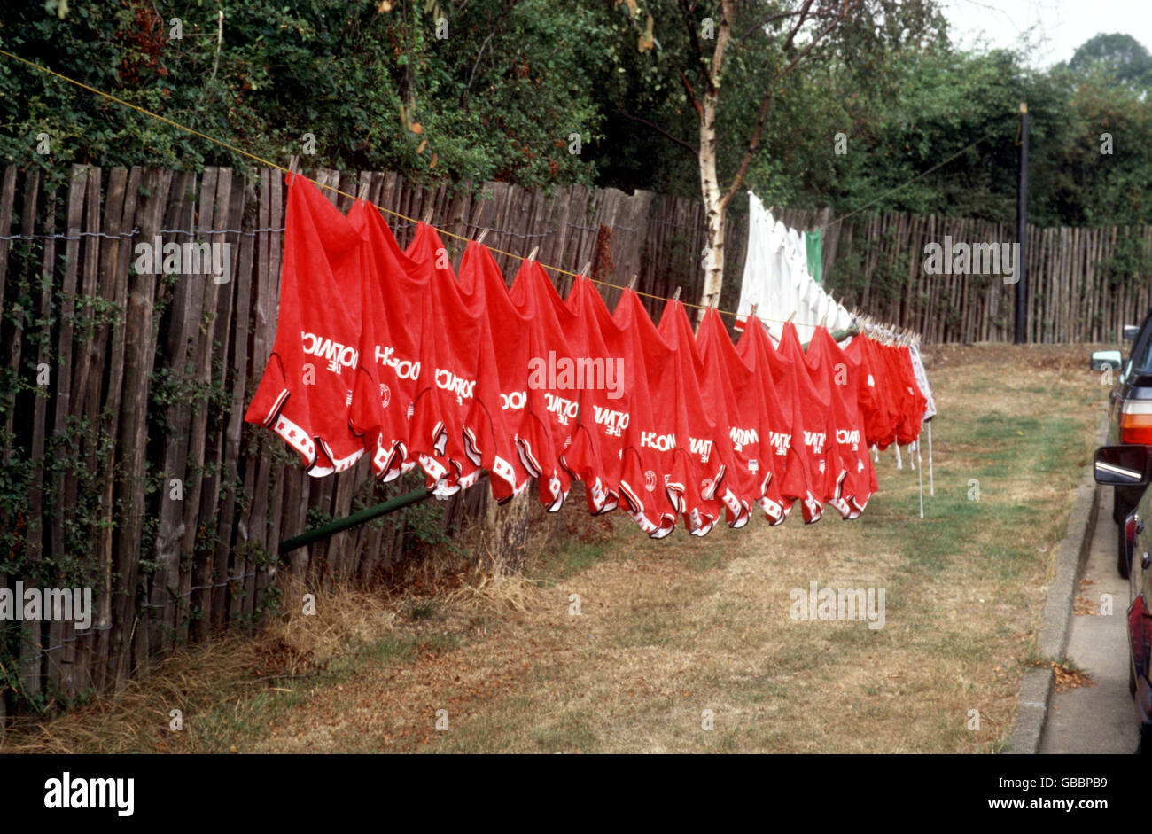 Football kit washing line hi-res stock photography and images - Alamy