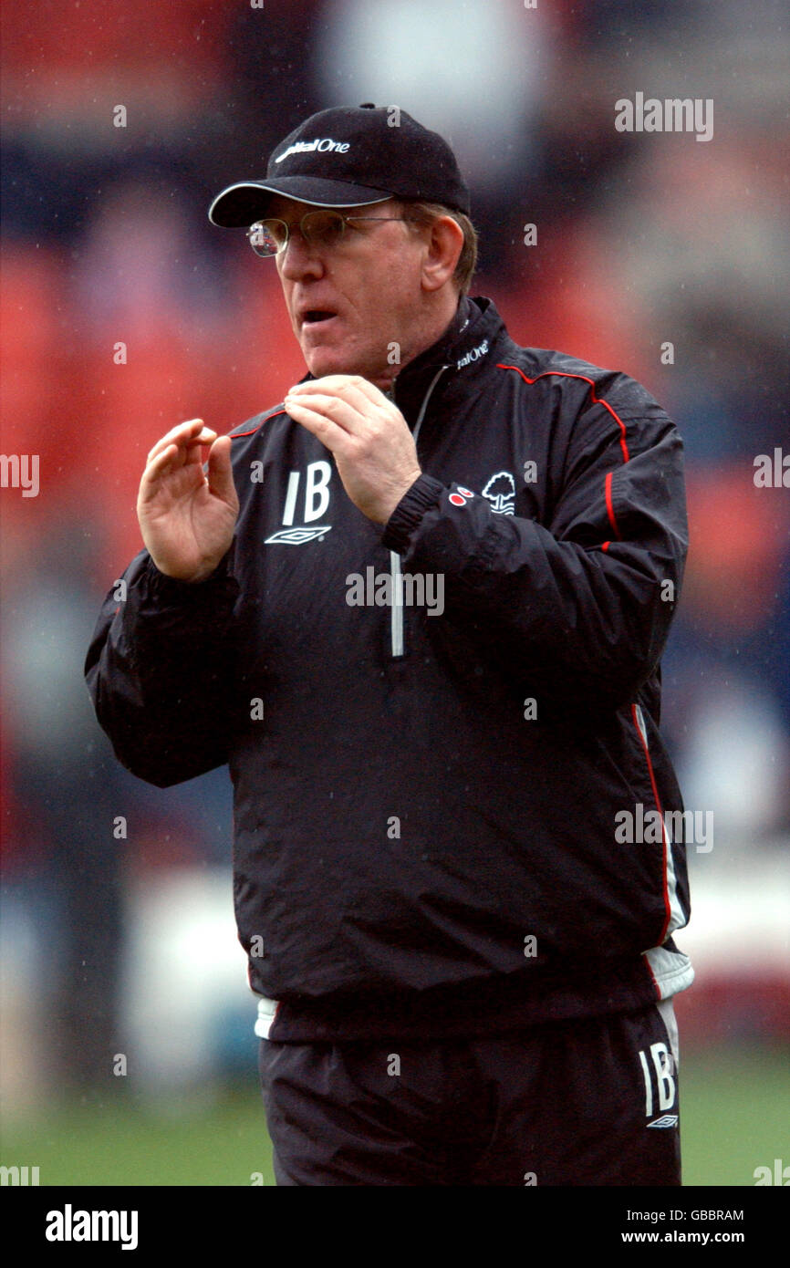 Ian Bowyer Stock Photos & Ian Bowyer Stock Images - Alamy