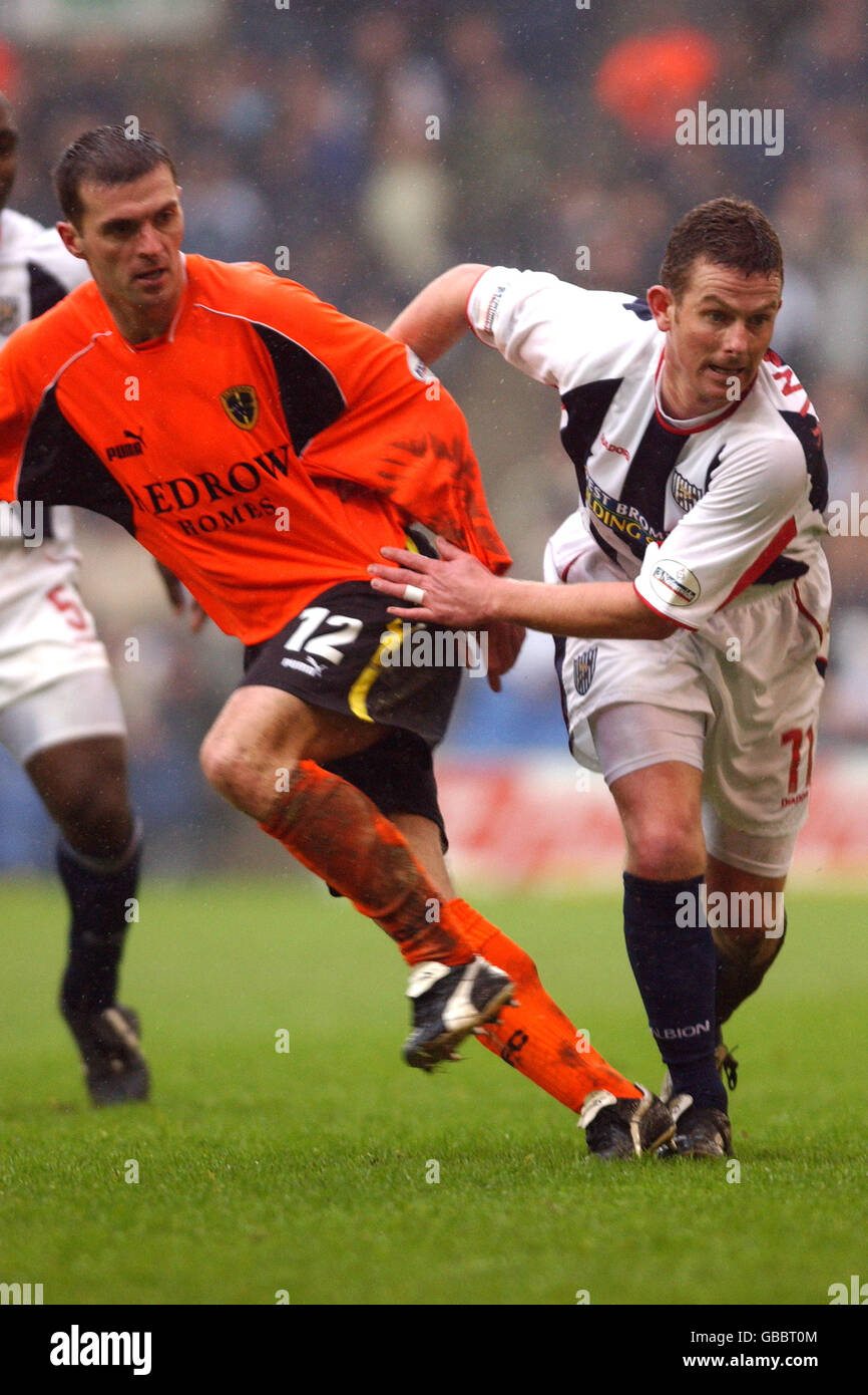 Mark kinsella west bromwich albion hi-res stock photography and images ...