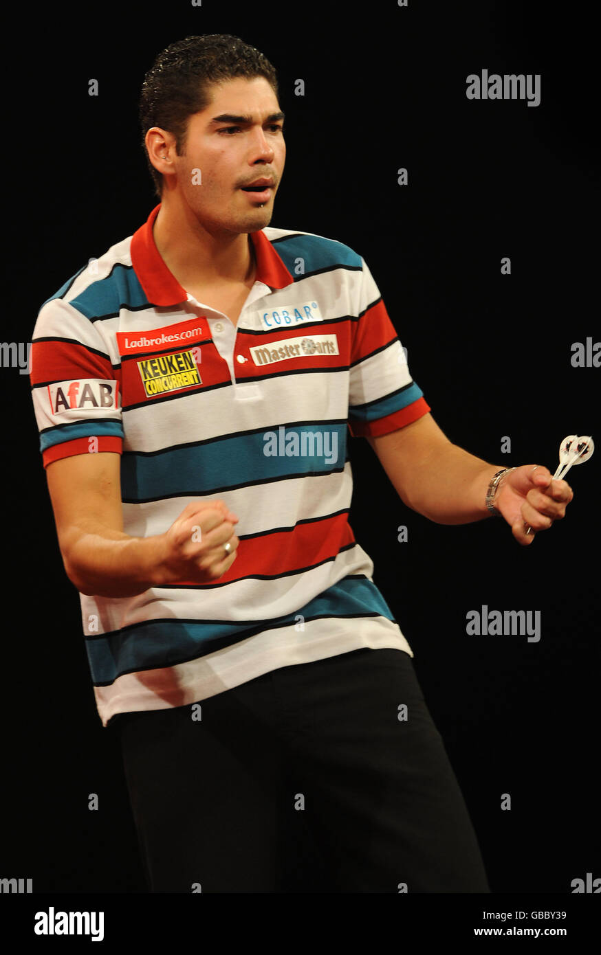 Jelle Klassen celebrates victory over Andy Hamilton after their third ...
