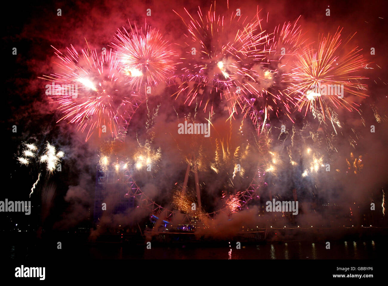 Fireworks over the River Thames in London to celebrate the New Year ...