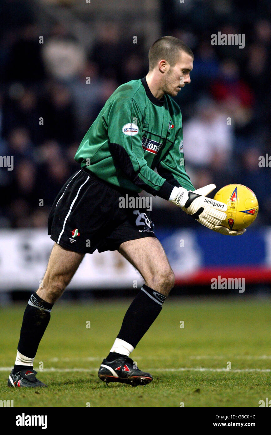 Swindon town goalkeeper rhys evans hi-res stock photography and images ...