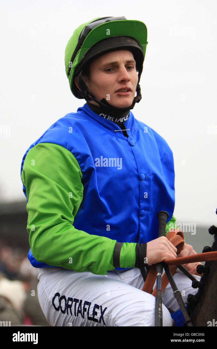 Jamie moore jockey hi-res stock photography and images - Alamy