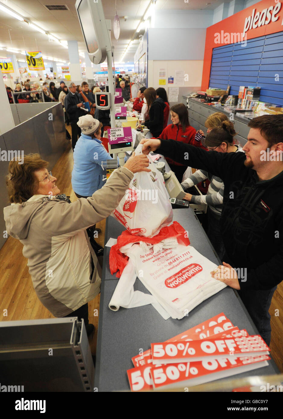 Shoppers in the Woolworths store in Stroud, Gloucestershire Stock Photo ...