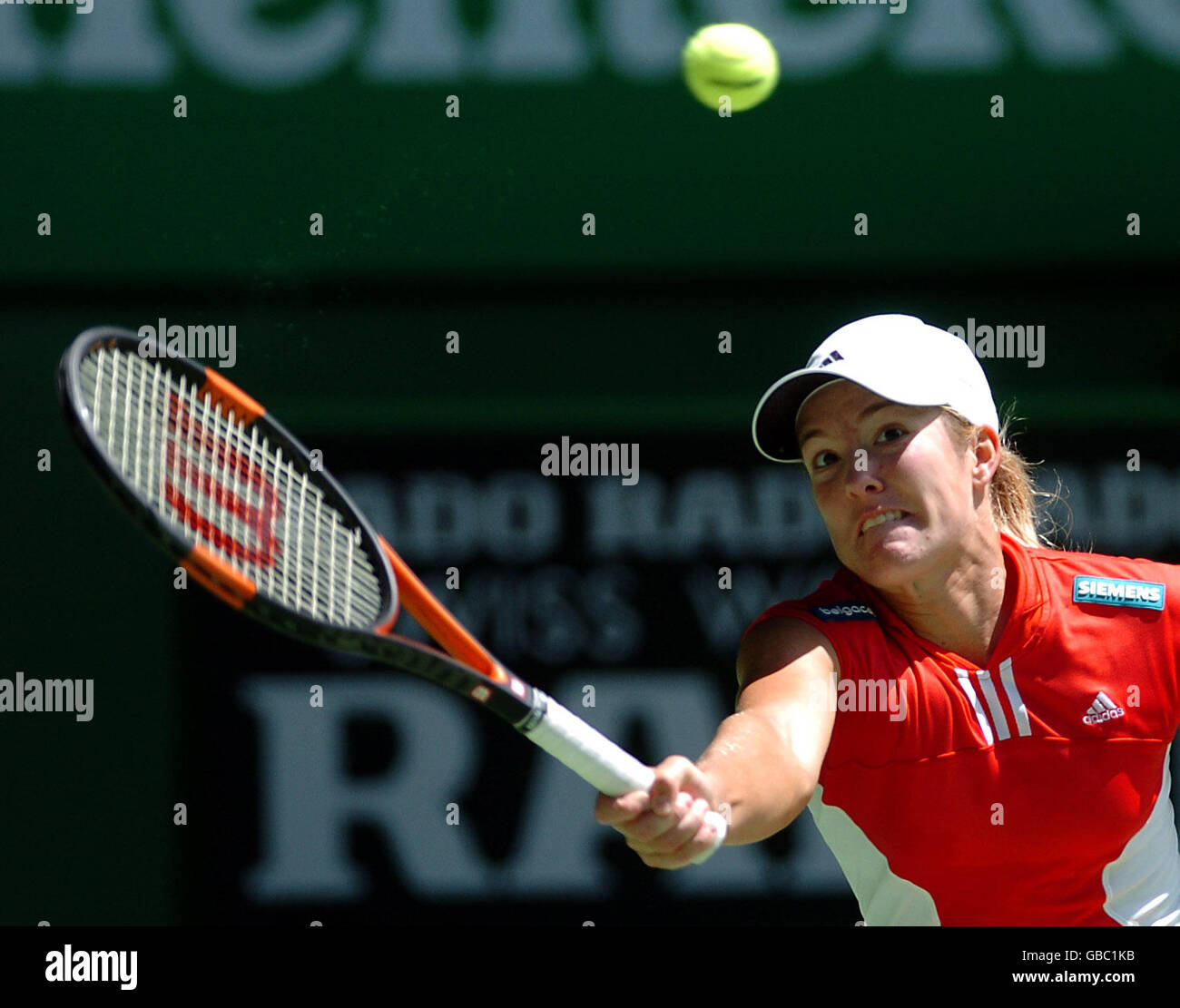 2004 clijsters hi-res stock photography and images - Alamy