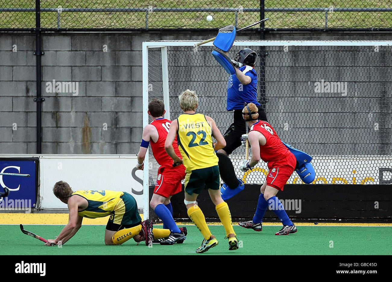 High jump olympics hi-res stock photography and images - Alamy