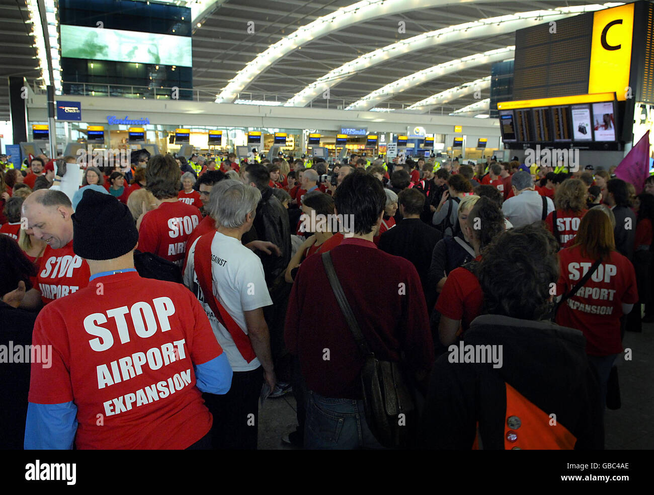 Stop expansion heathrow airport hi-res stock photography and images - Alamy