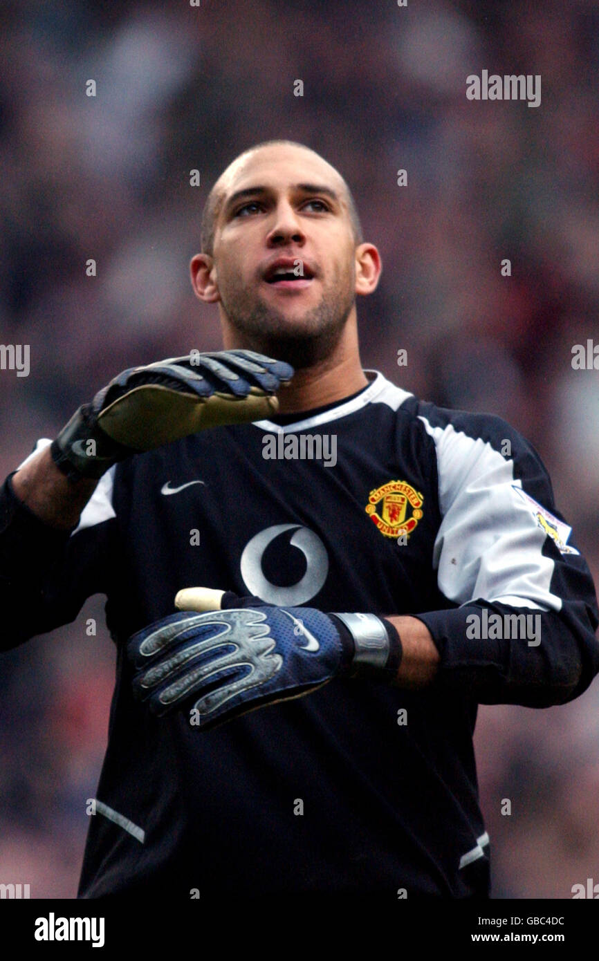 Tim howard manchester hi-res stock photography and images - Alamy