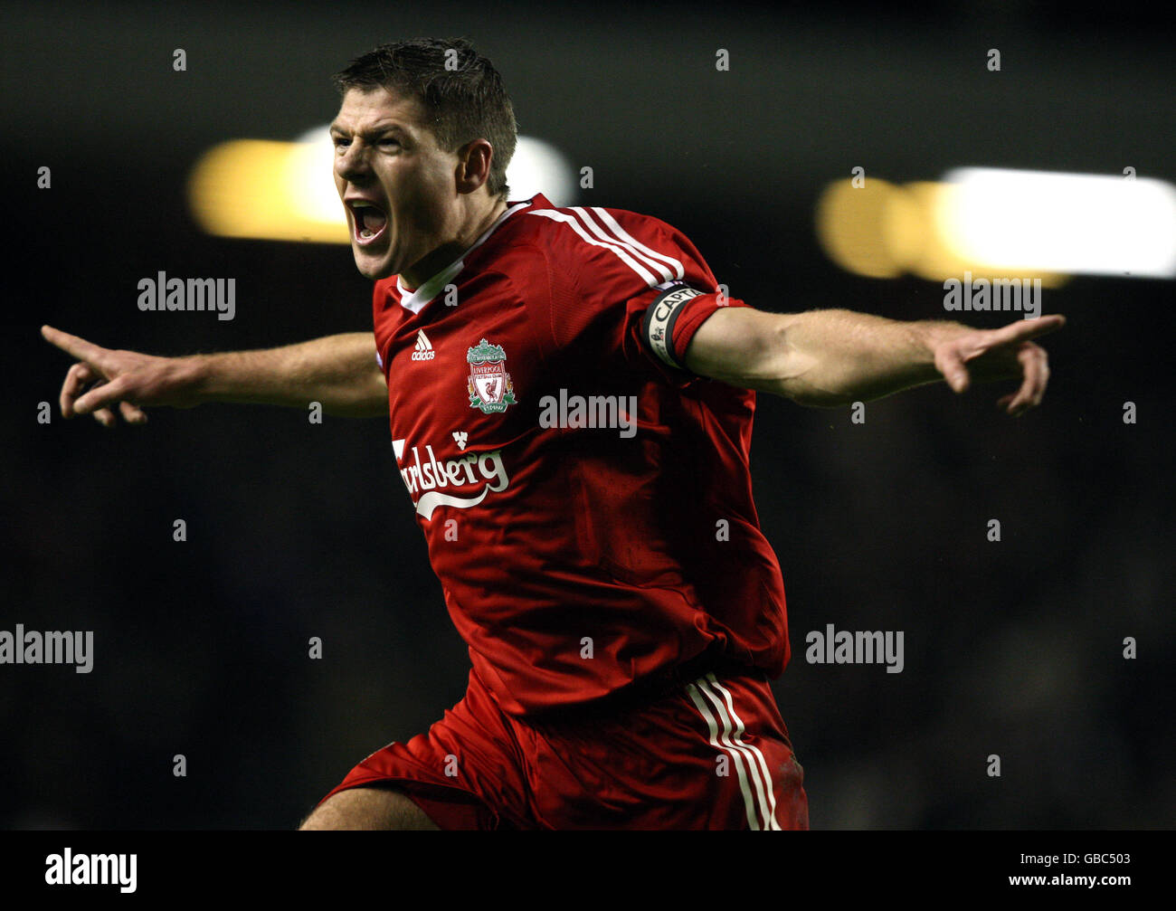 Football gerrardlastgame hi-res stock photography and images - Alamy