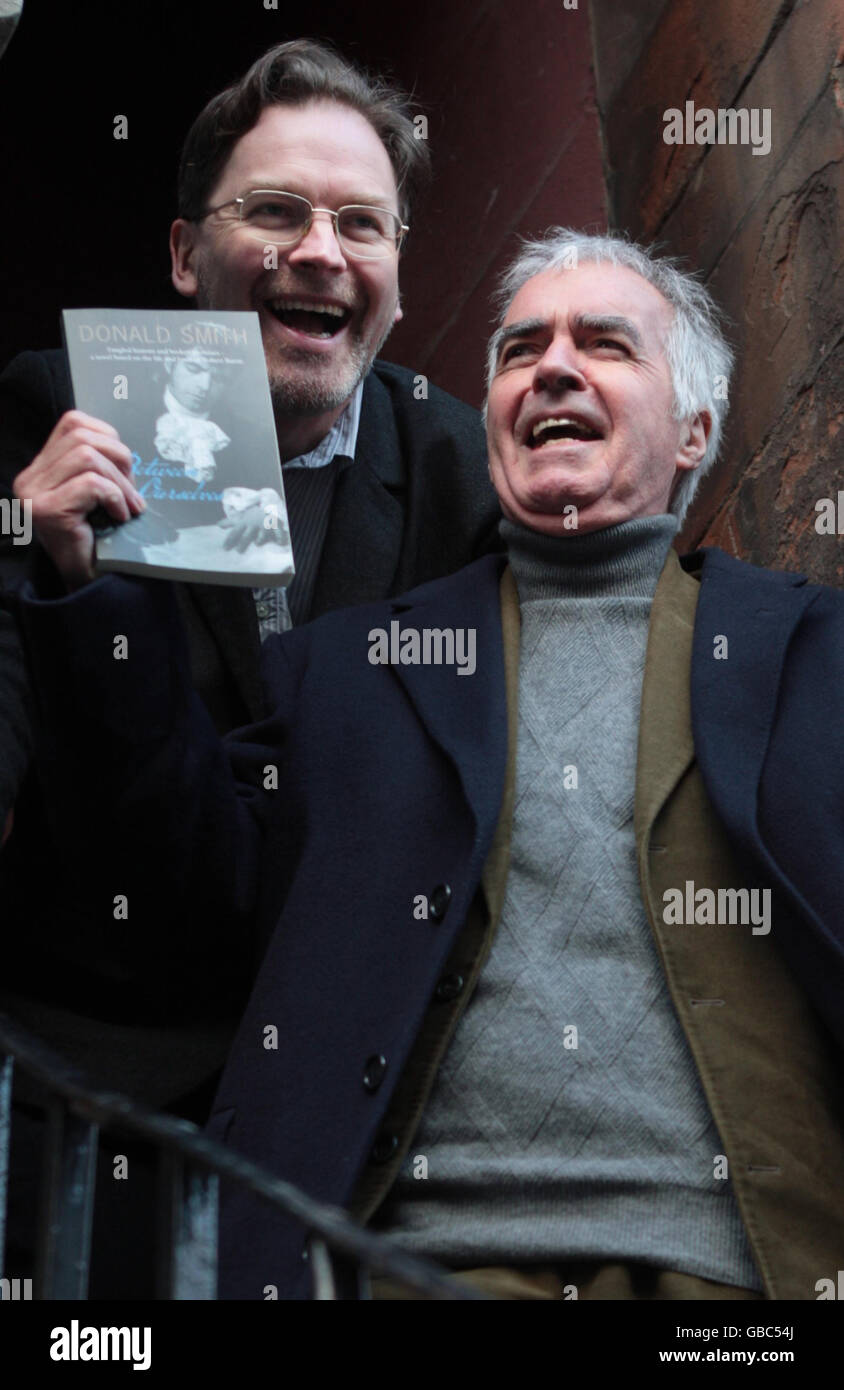 John cairney hi-res stock photography and images - Alamy