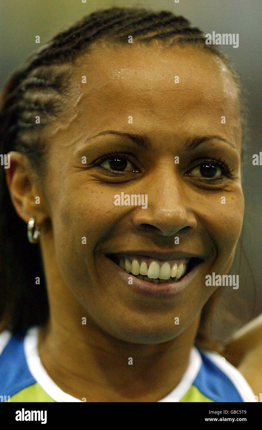 Athletics - Norwich Union Indoor Grand Prix - Birmingham. Kelly Holmes ...
