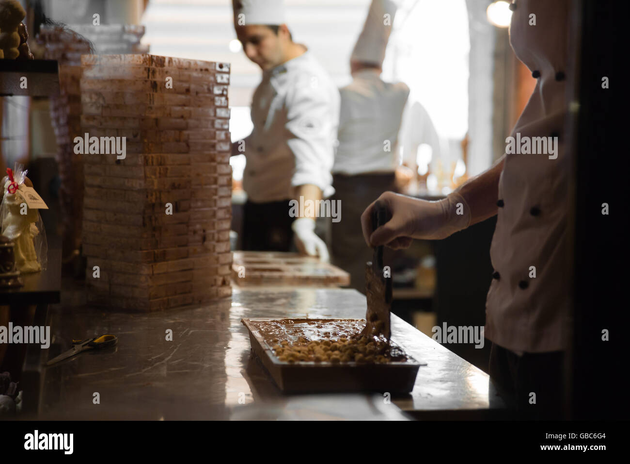 Factory conveyor sweets hi-res stock photography and images - Alamy