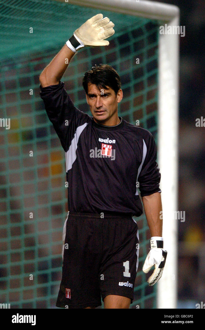 Soccer - International Friendly - Spain v Peru Stock Photo - Alamy