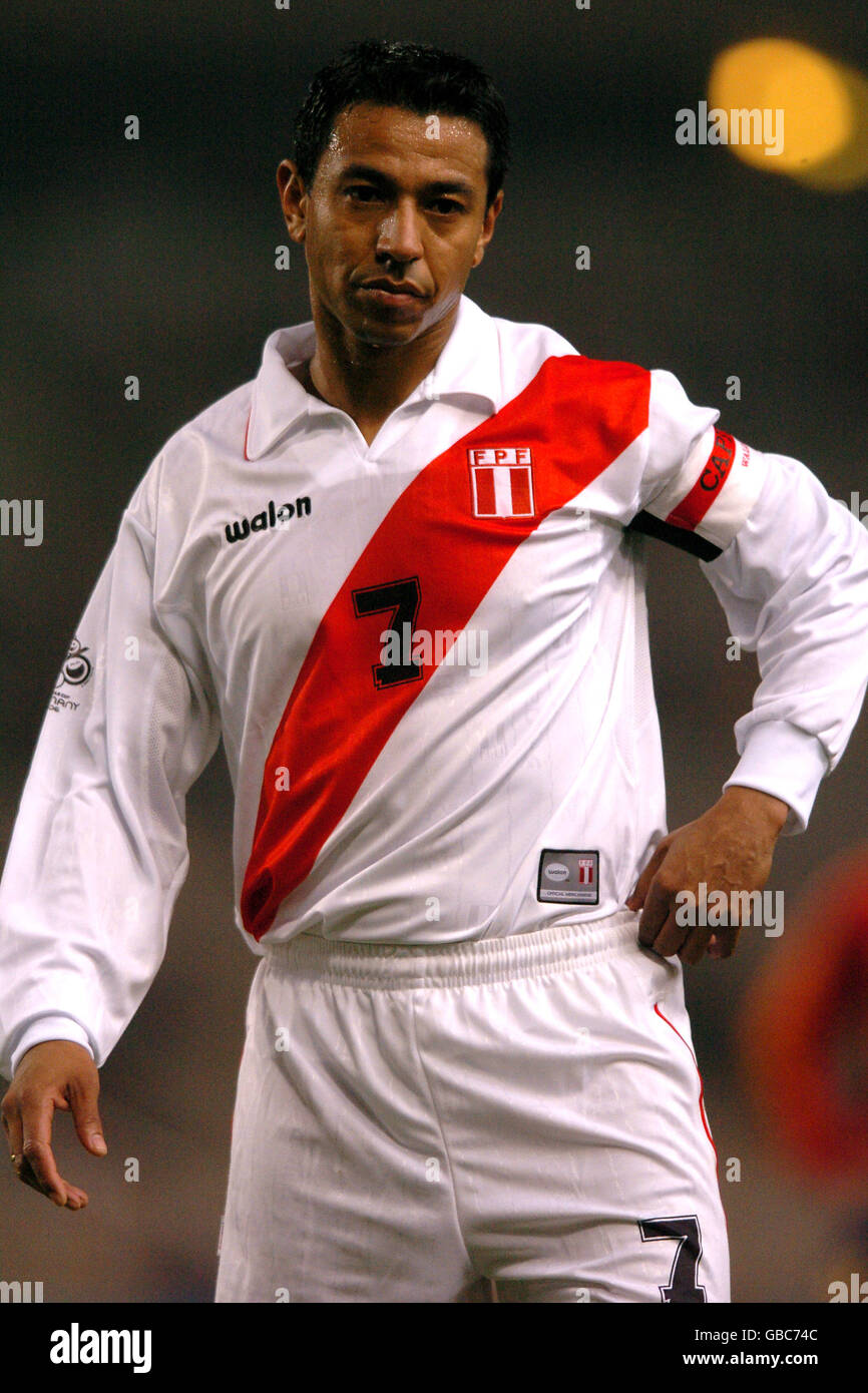 Soccer - International Friendly - Spain v Peru Stock Photo - Alamy