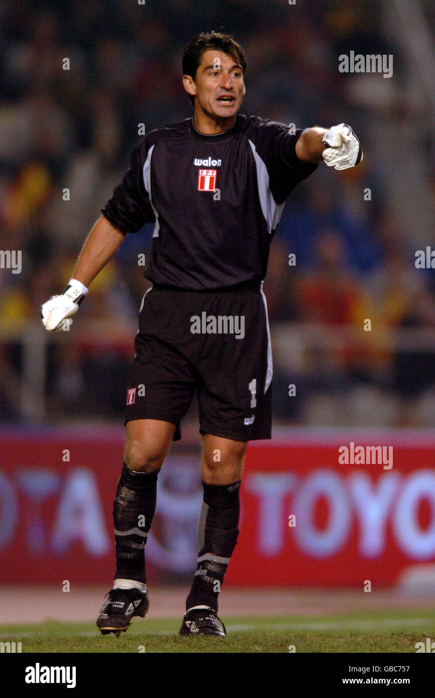 Soccer - International Friendly - Spain v Peru Stock Photo - Alamy
