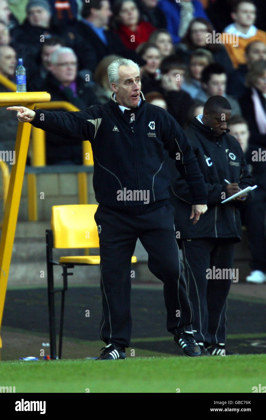 Ex wolves manager hi-res stock photography and images - Alamy