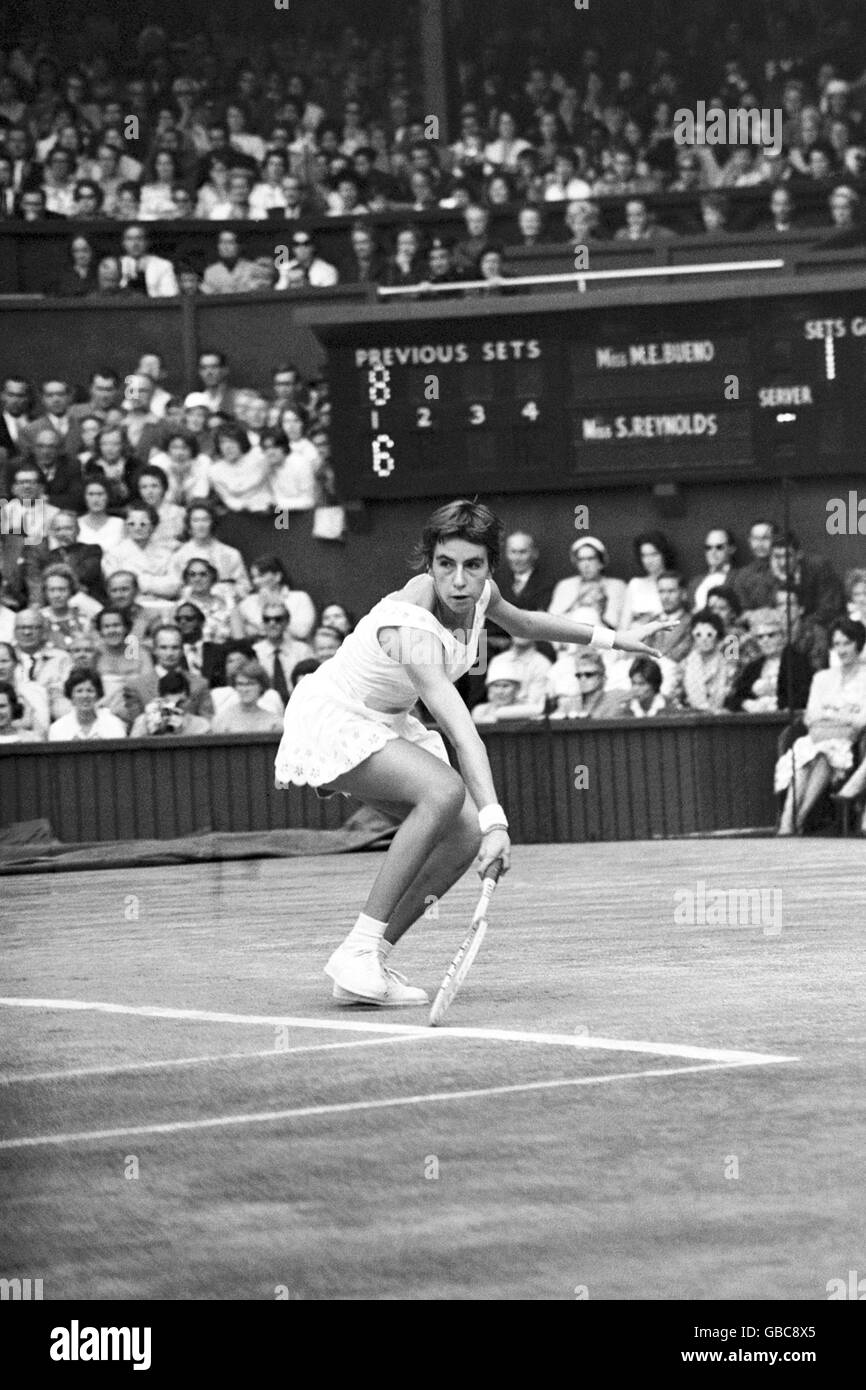 Maria bueno hi-res stock photography and images - Alamy
