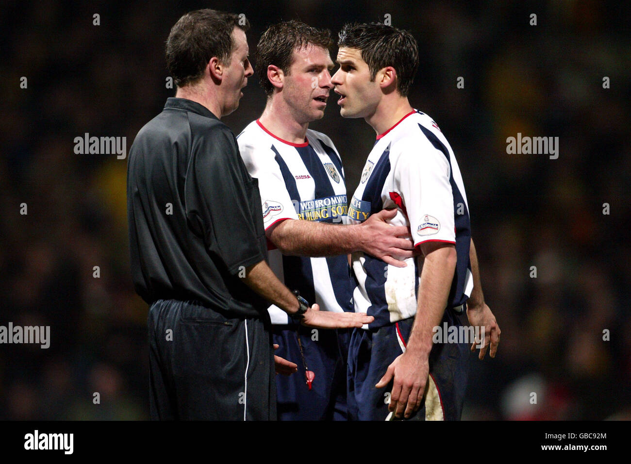 Referee brian curson hi-res stock photography and images - Alamy