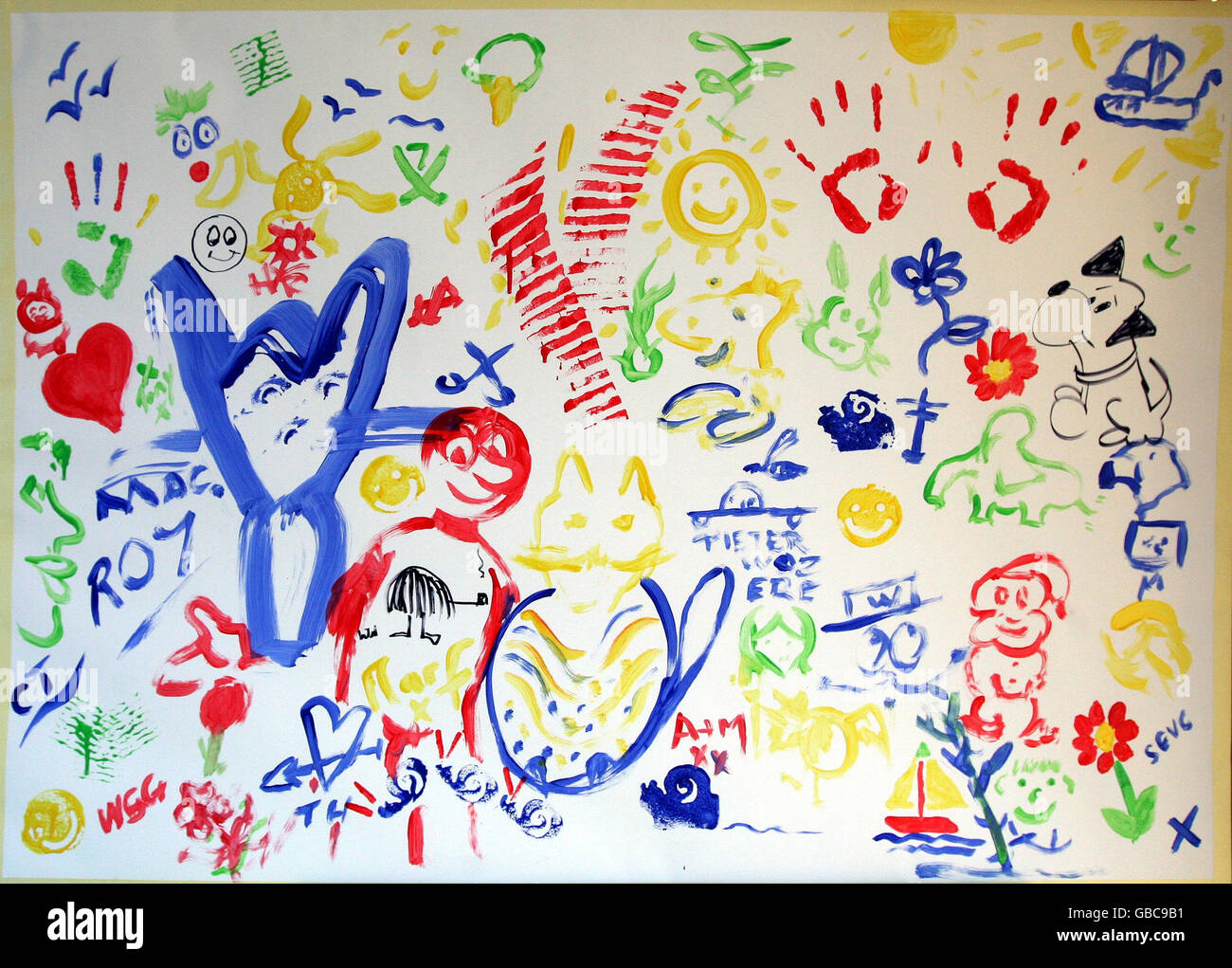 Tony hart funeral hi-res stock photography and images - Alamy