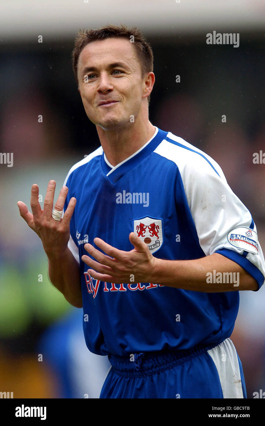 Dennis wise millwall fa cup final hi-res stock photography and images ...