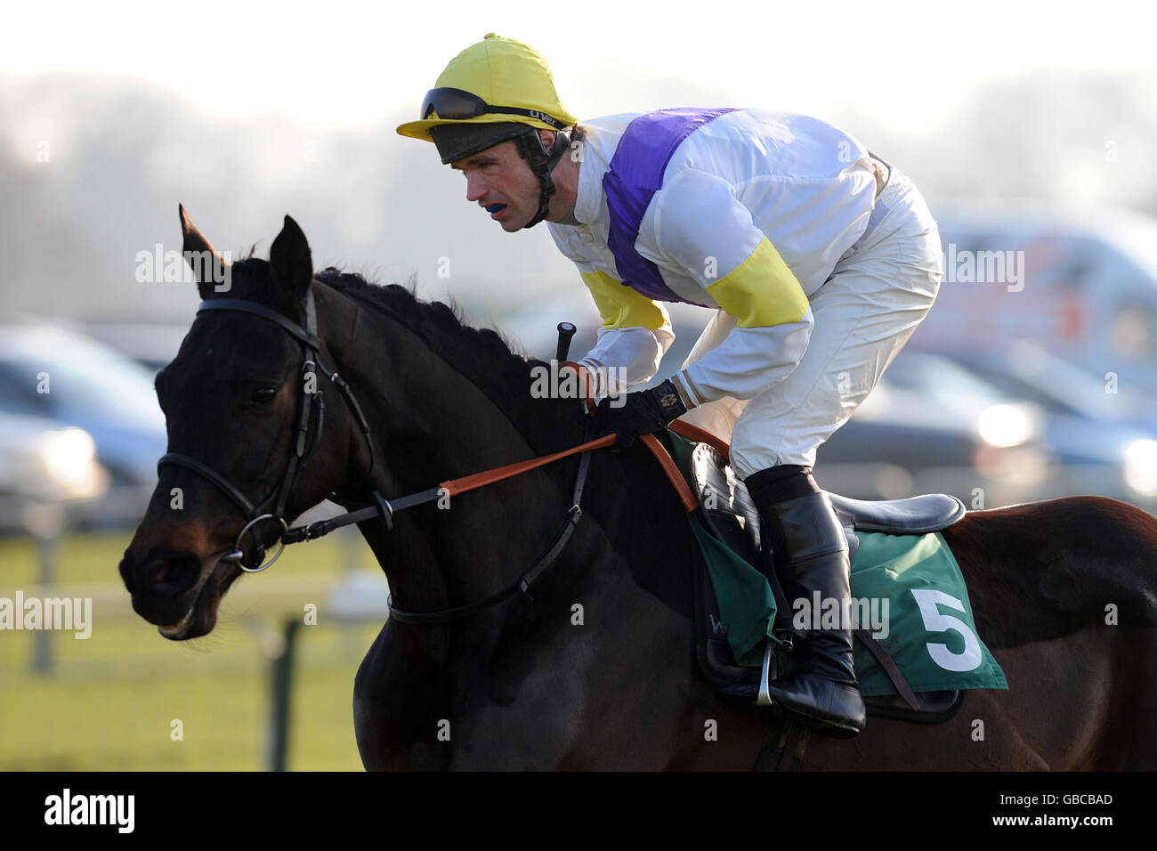 Male racing jockey hi-res stock photography and images - Alamy
