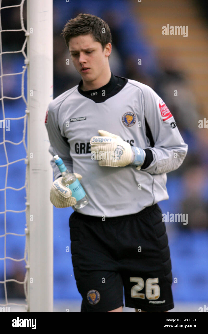 Brentford goalkeeper luke daniels hi-res stock photography and images ...