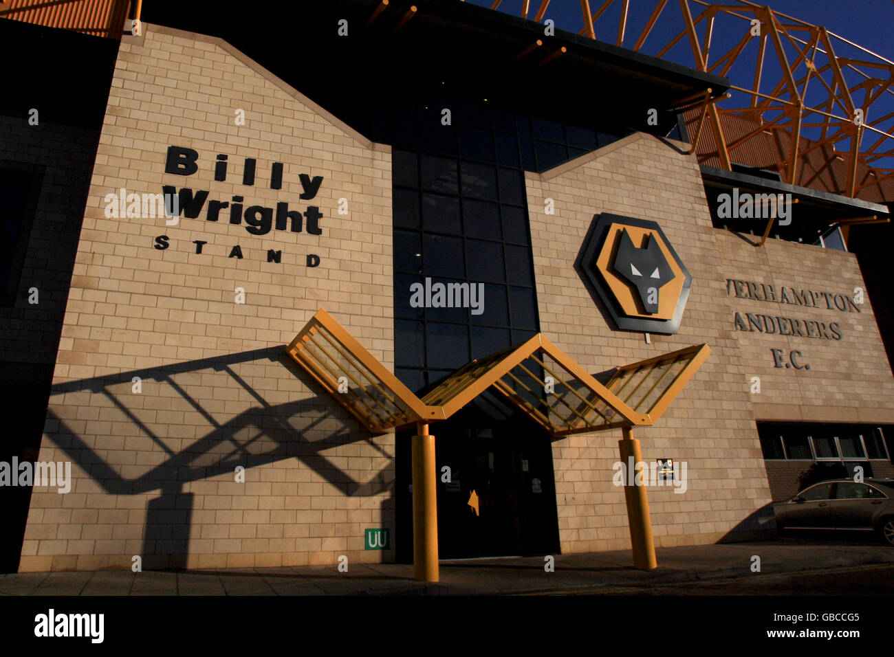 Football wolves utd general view hi-res stock photography and images ...