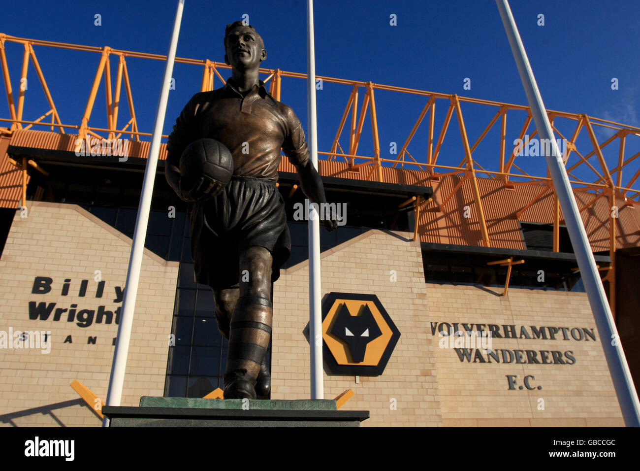 Complete statue wolves legend billy wright hi-res stock photography and ...