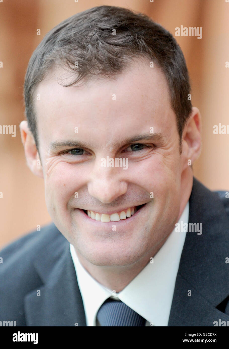 Cricket smiling head head shot lords hi-res stock photography and ...