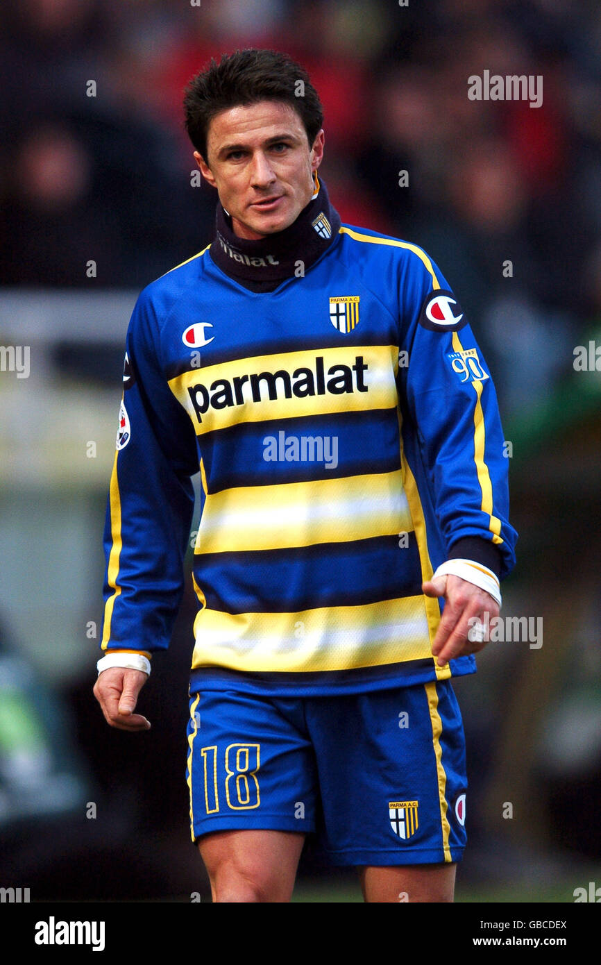 Soccer carbone hi-res stock photography and images - Alamy