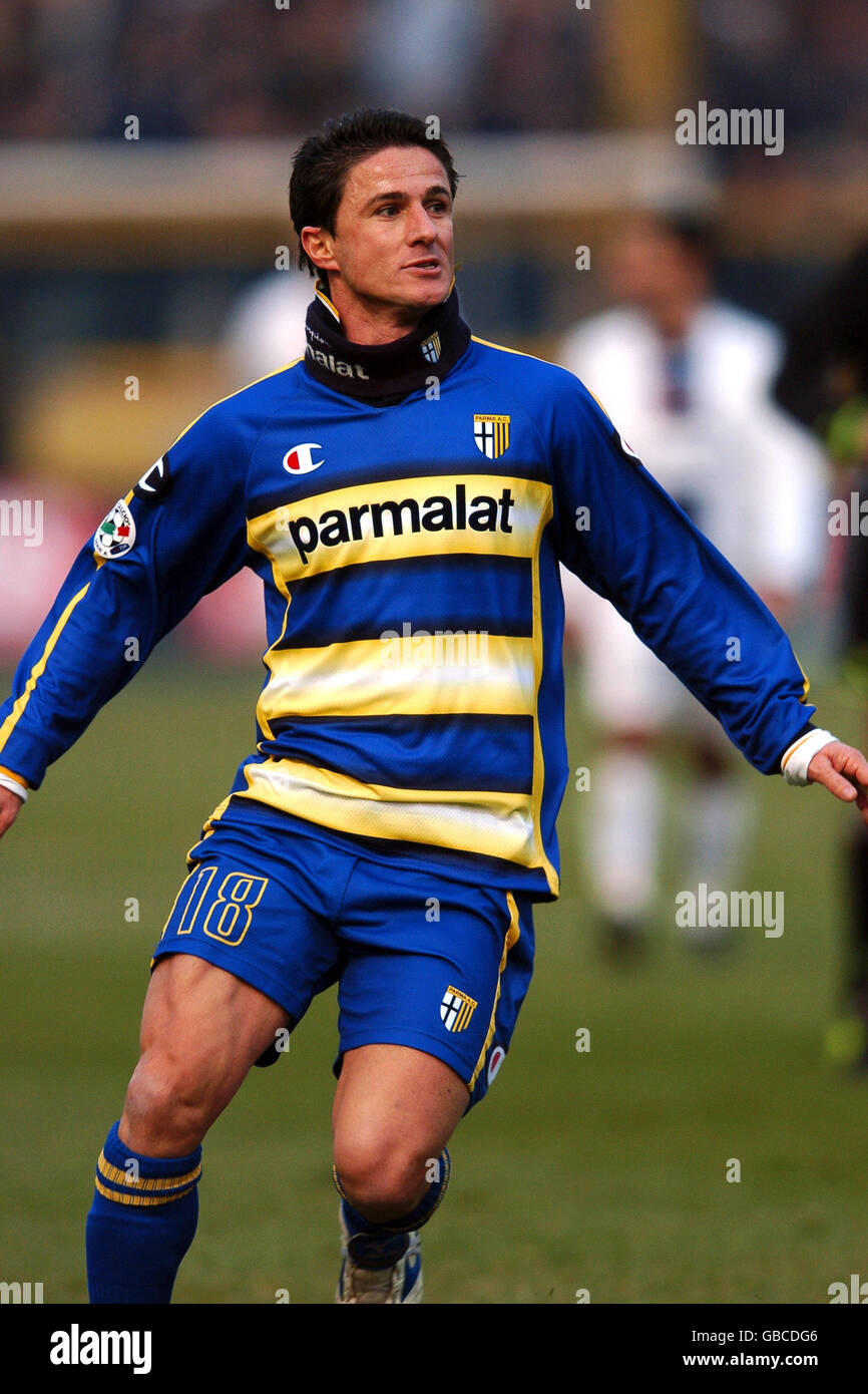 Soccer carbone hi-res stock photography and images - Alamy