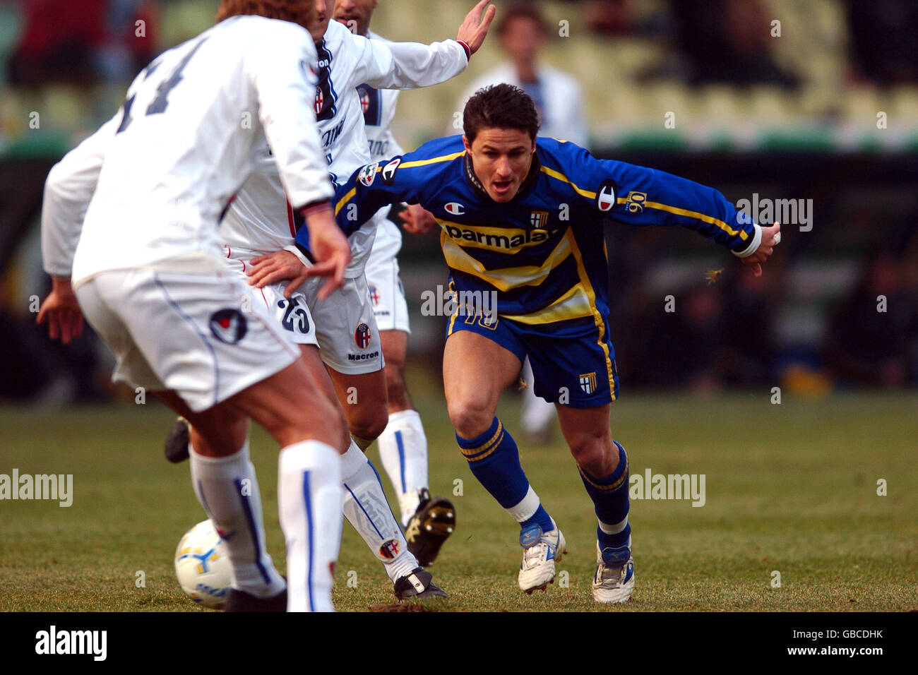 Parmas benito carbone runs at the bologna defence hi-res stock ...