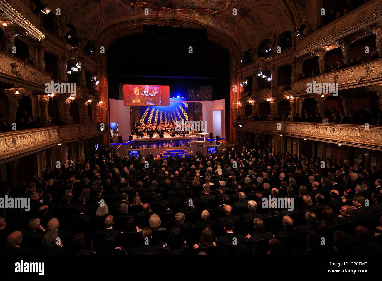 Fifa world player 2008 hi-res stock photography and images - Alamy