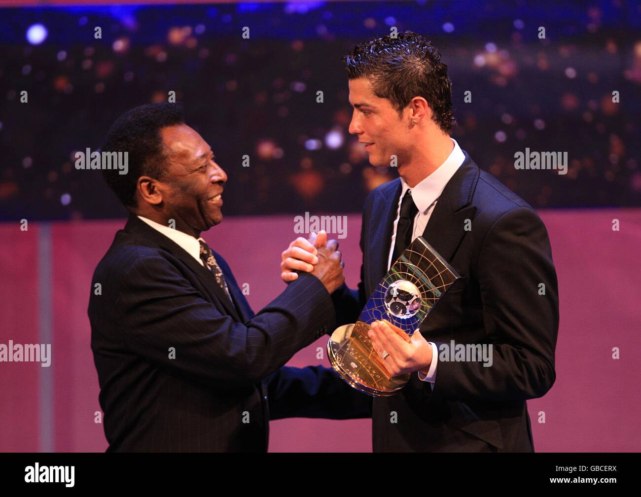 Fifa world player of the year award hi-res stock photography and images ...