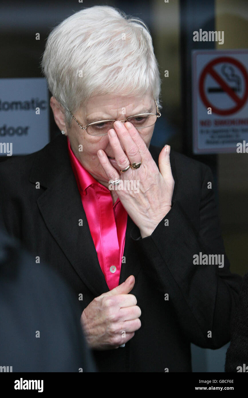 Mother of murder victim robert hamill hi-res stock photography and ...