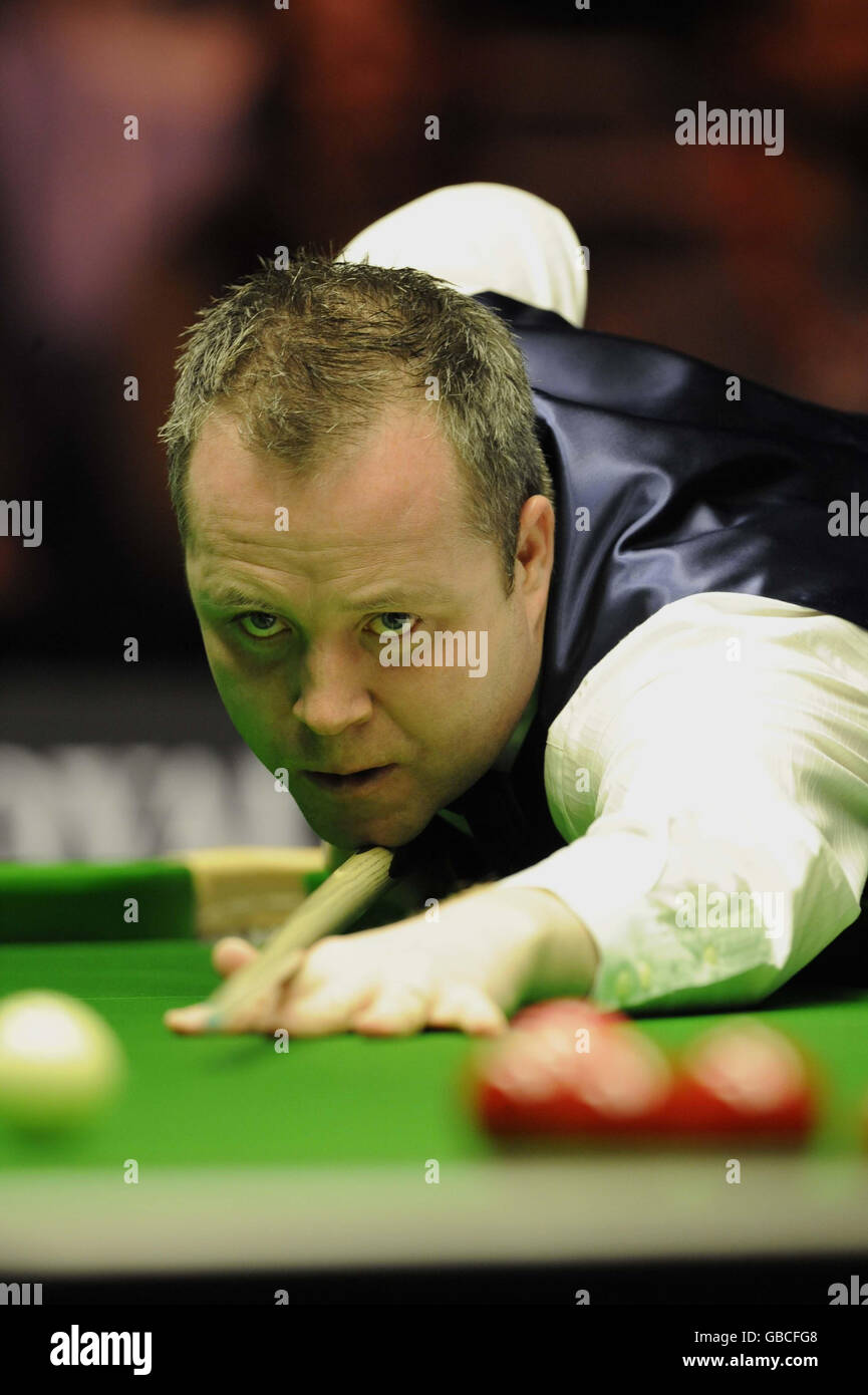 Snooker - The Masters 2009 - Day Three - Wembley Arena Stock Photo - Alamy