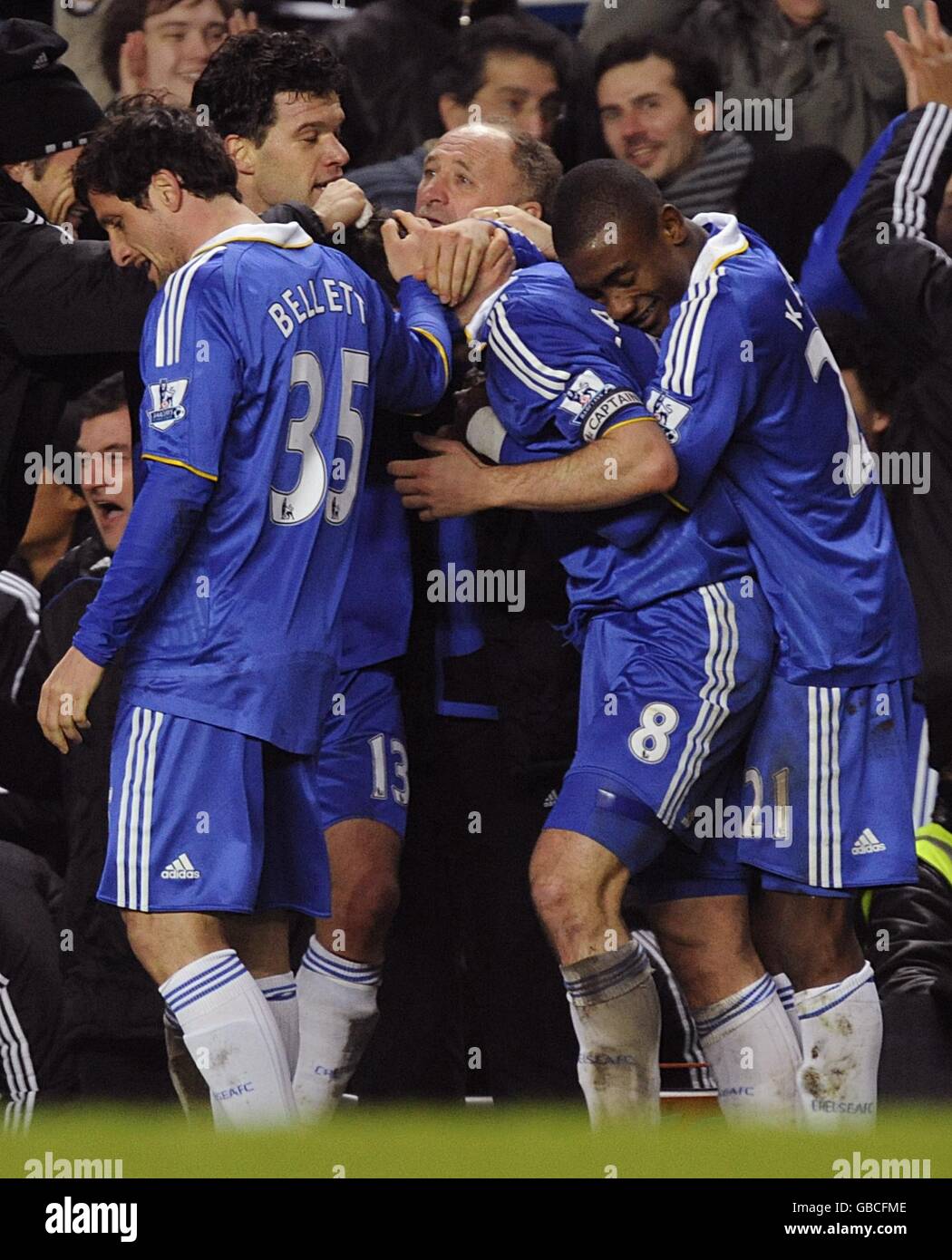 Chelsea players and staff hi-res stock photography and images - Alamy