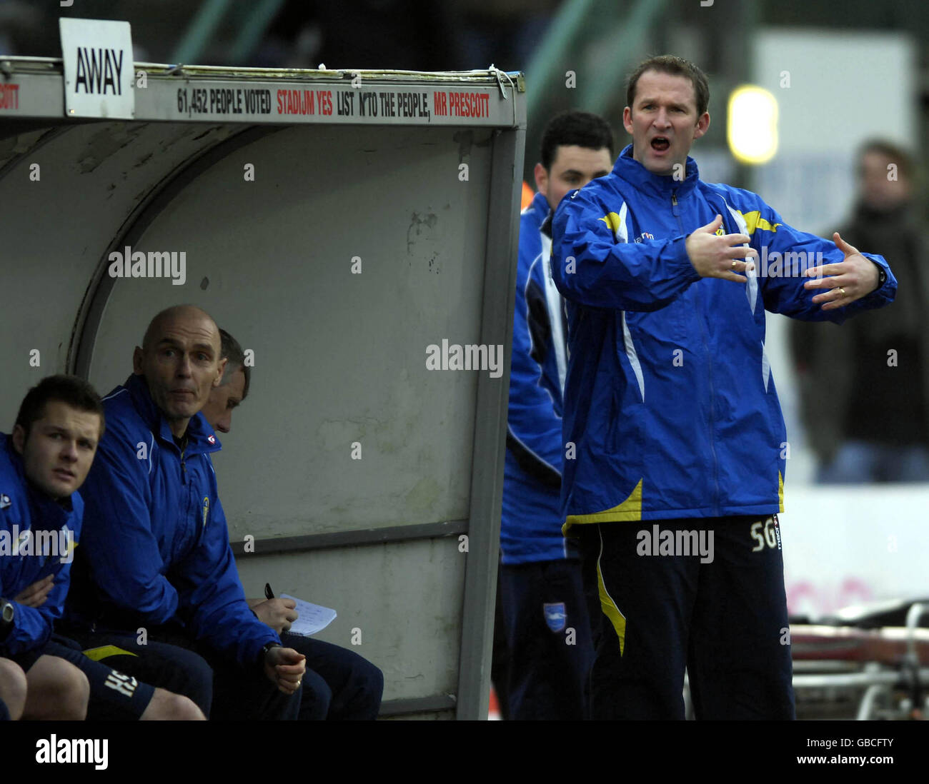 Former brighton manager hi-res stock photography and images - Alamy