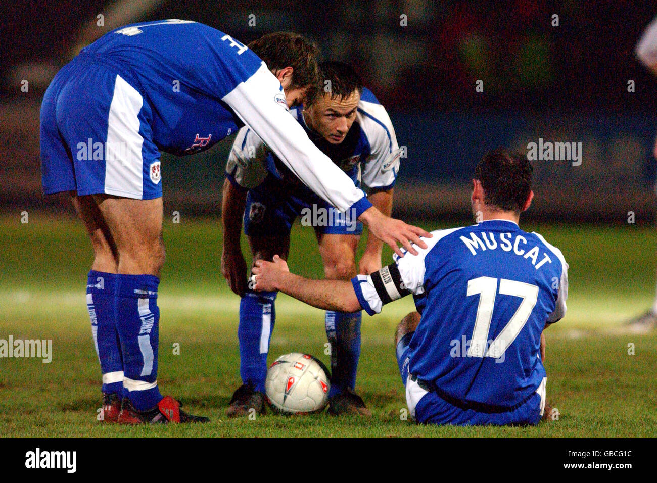 L r millwalls matt lawrence hi-res stock photography and images - Alamy