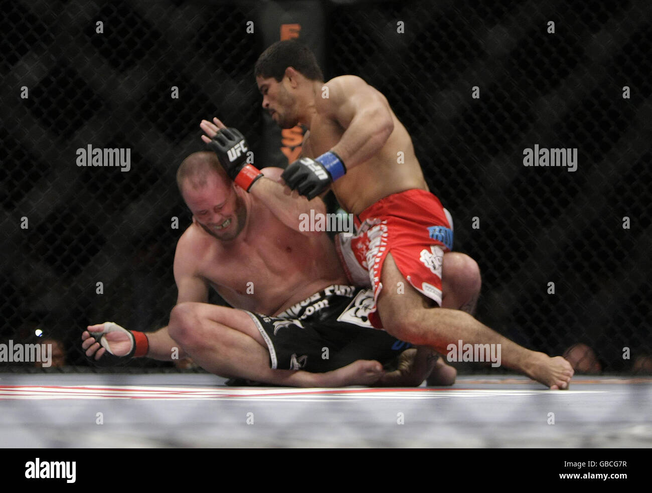 Sport - Ultimate Fighting Championship - The O2. Brazil's Rousimar ...