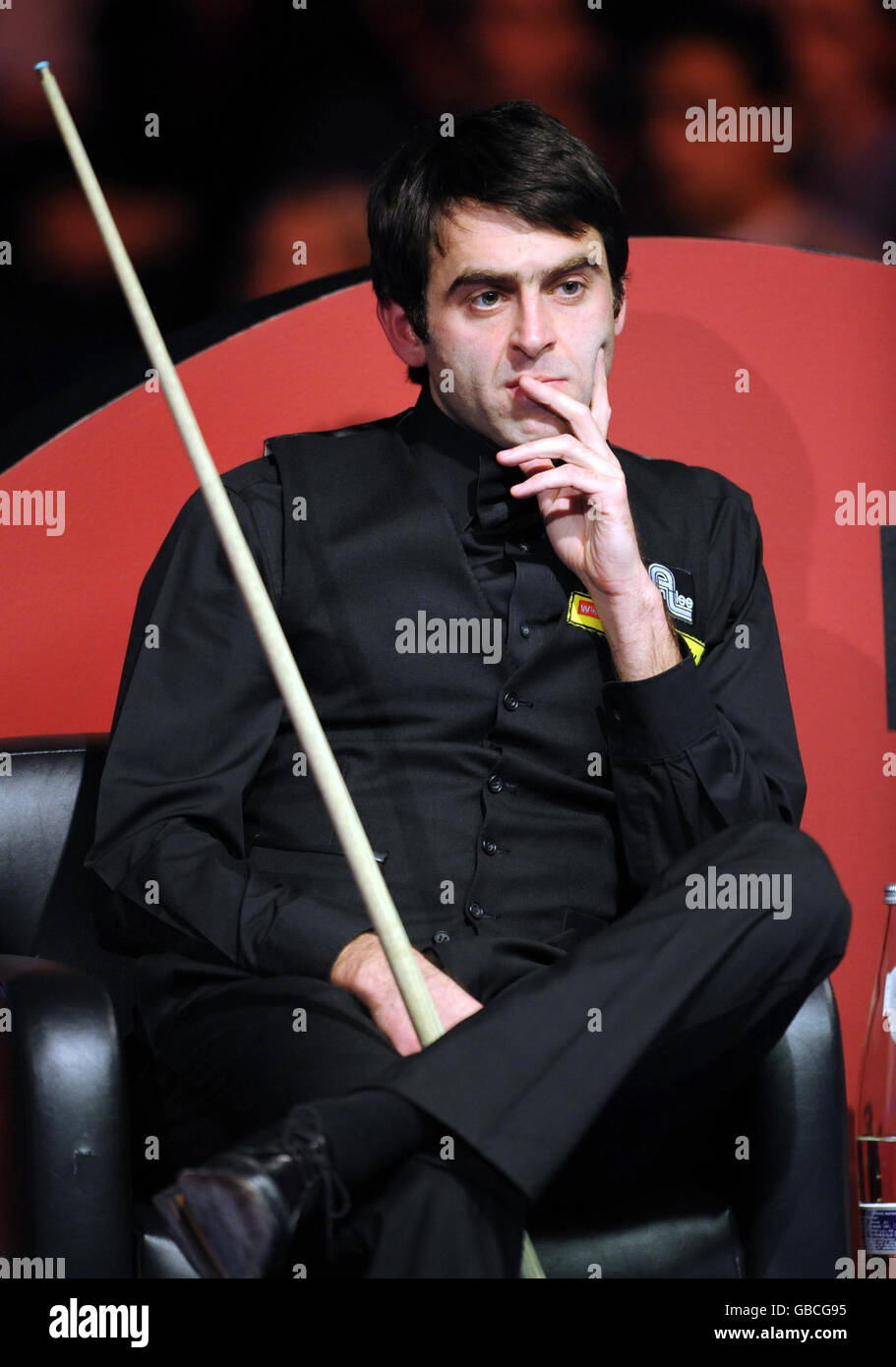 Ronnie snooker store