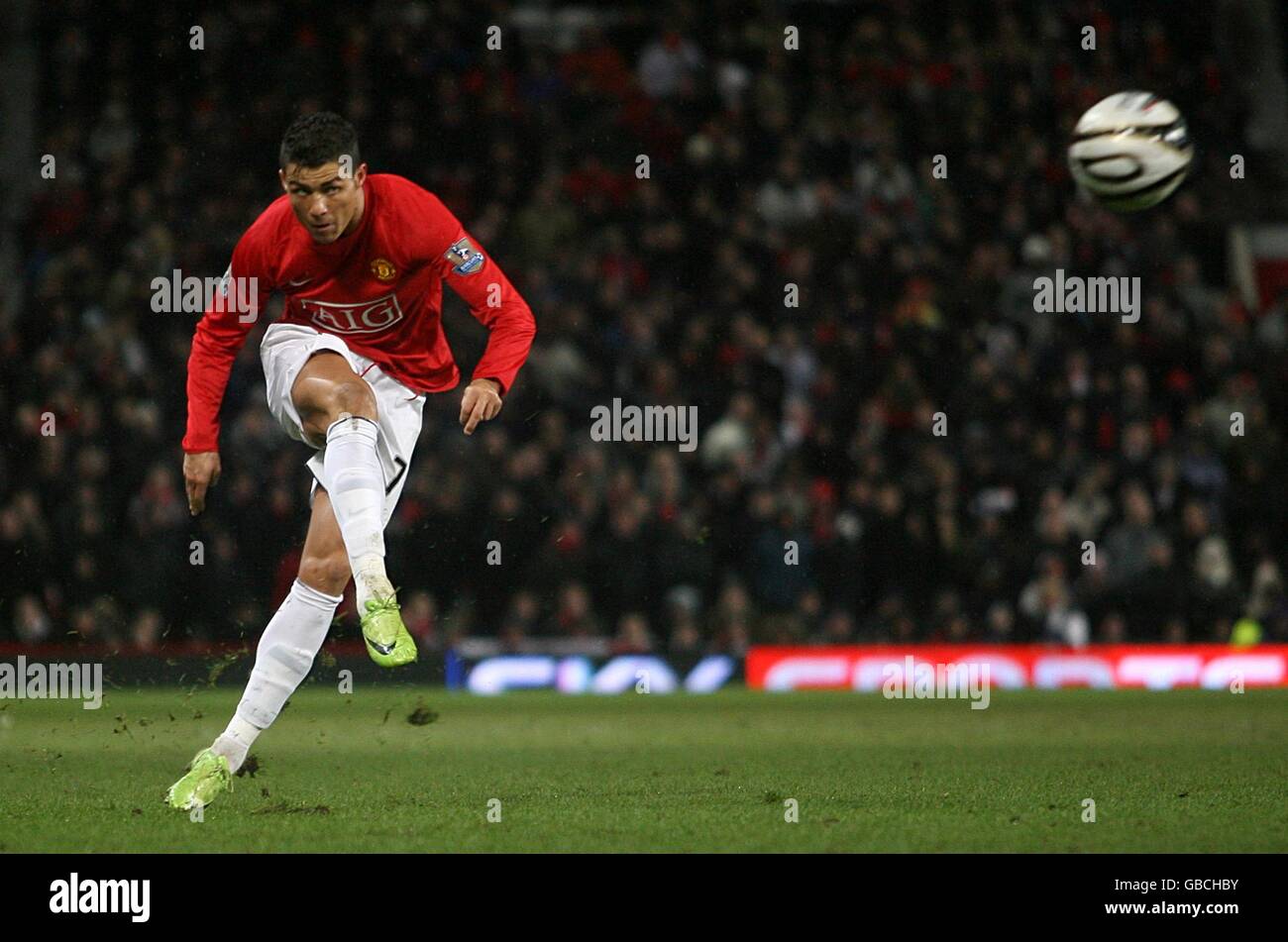 Cristiano ronaldo final carling cup hi-res stock photography and images ...
