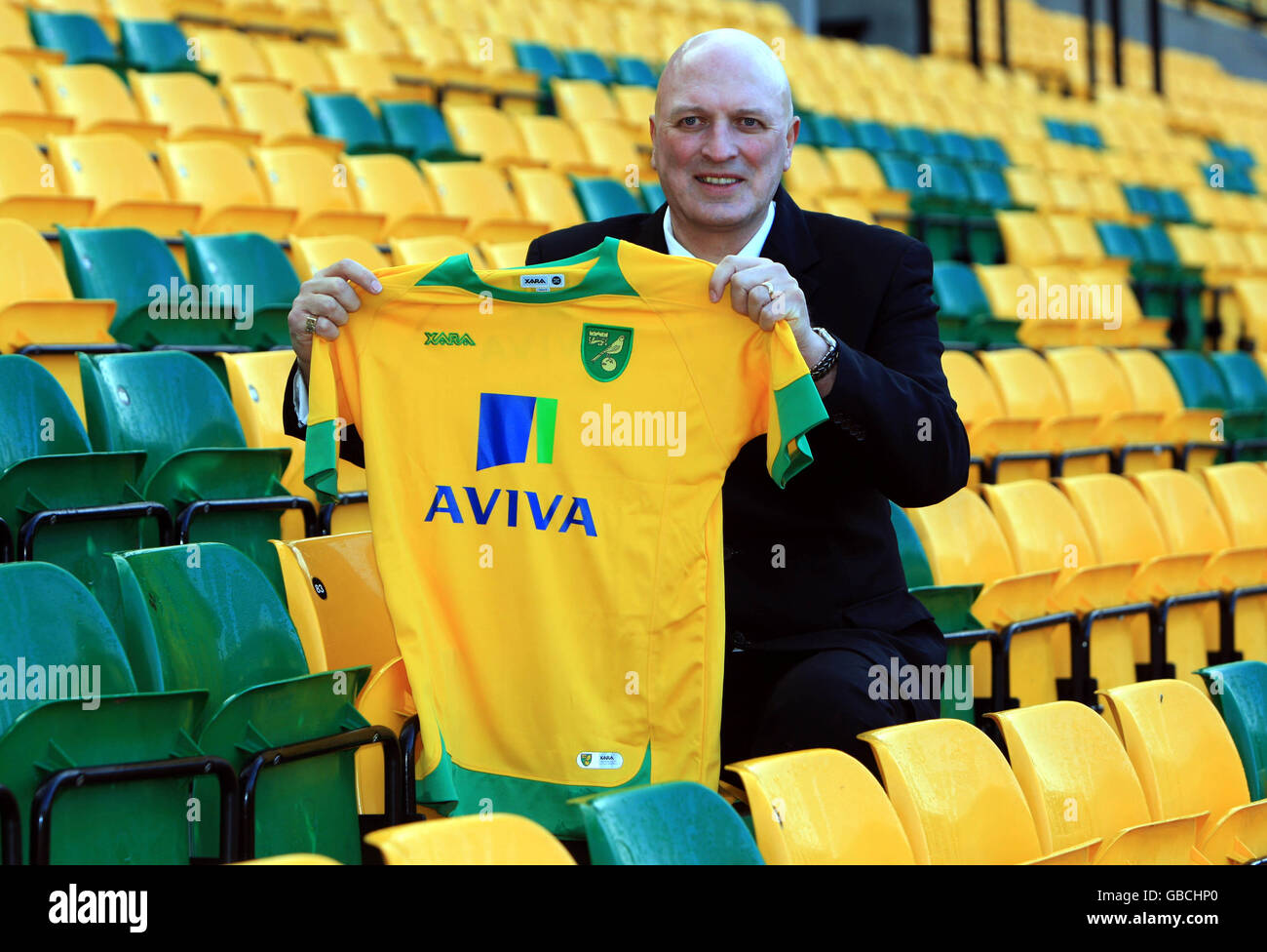 Norwich citys newly appointed manager bryan gunn hi-res stock ...