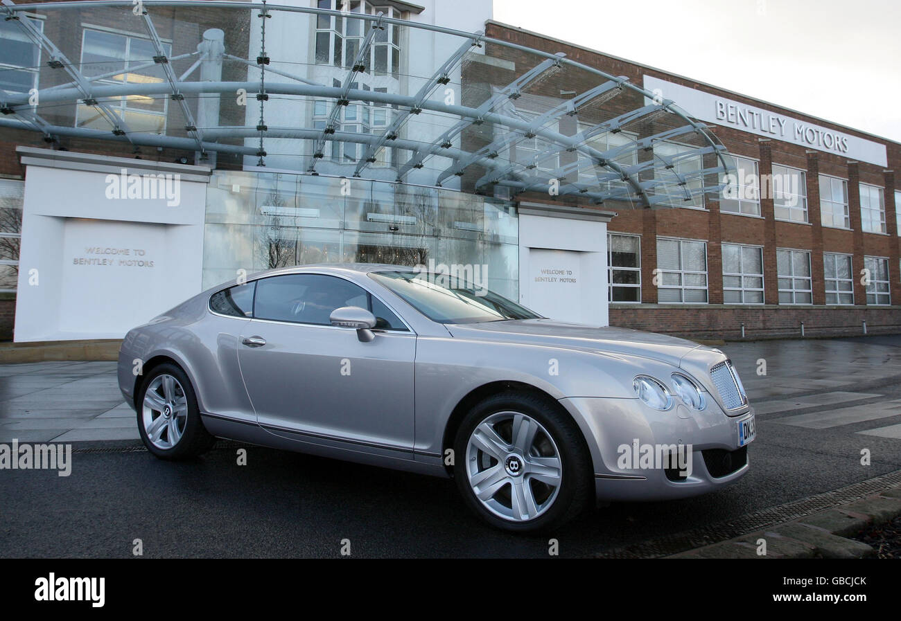 A general view of the Bentley Motors factory in Crewe, Cheshire Stock ...