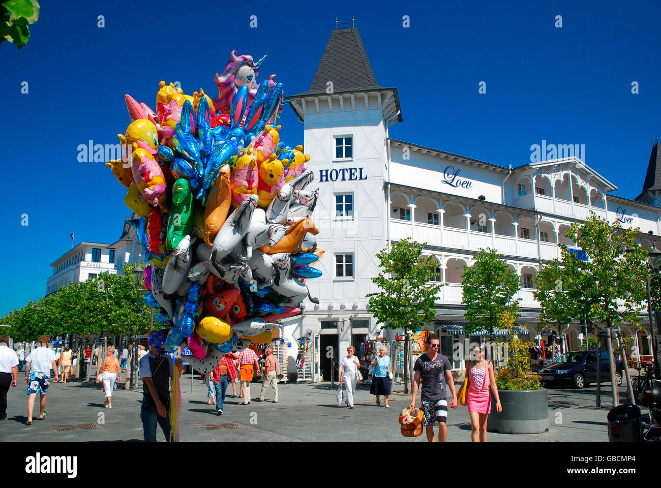 Sommer, Seebad, Ostsee, Baederarchitektur, Binz, Insel Ruegen ...
